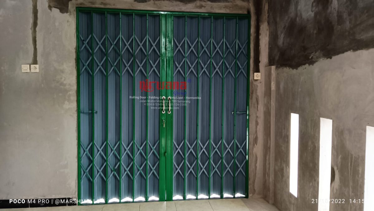 Pemasangan Folding Gate Standart 0,5mm di Majapahit Semarang - Nirwana ...